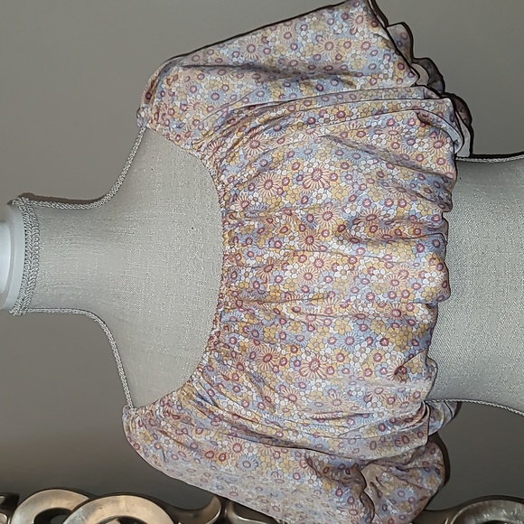 Zara | Tops | Zara Flower Crop Topp | Poshmark